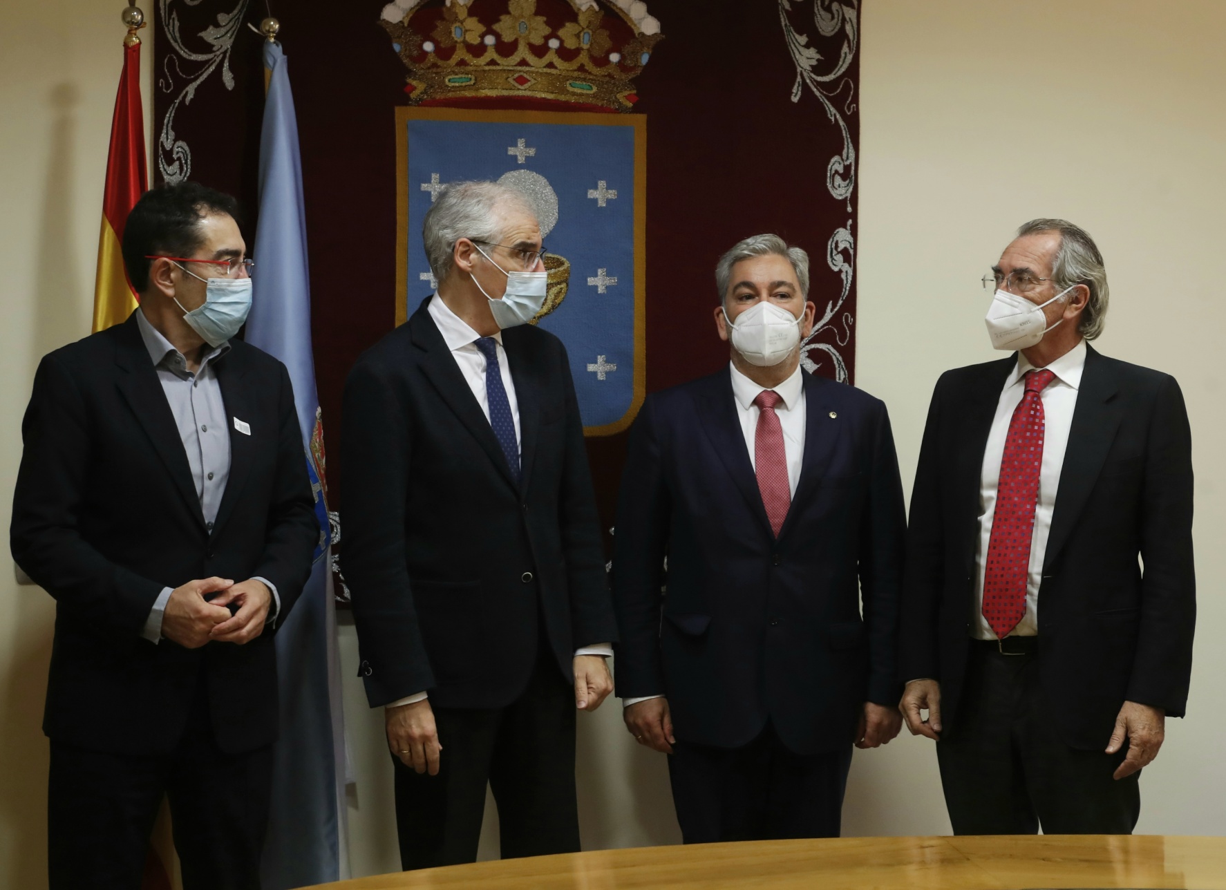 El CGES presenta las «Medidas para el impulso económico de Galicia» a ...